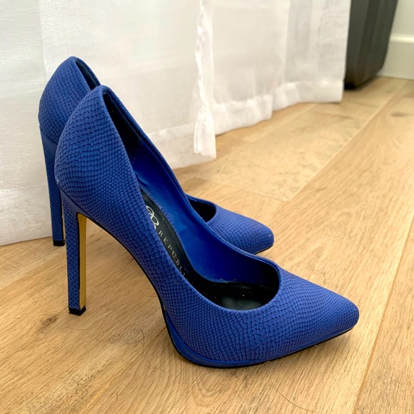 Rock & Republic | Shoes | Cobalt Blue High Heel Pointed Toe Stilettos 6 ...